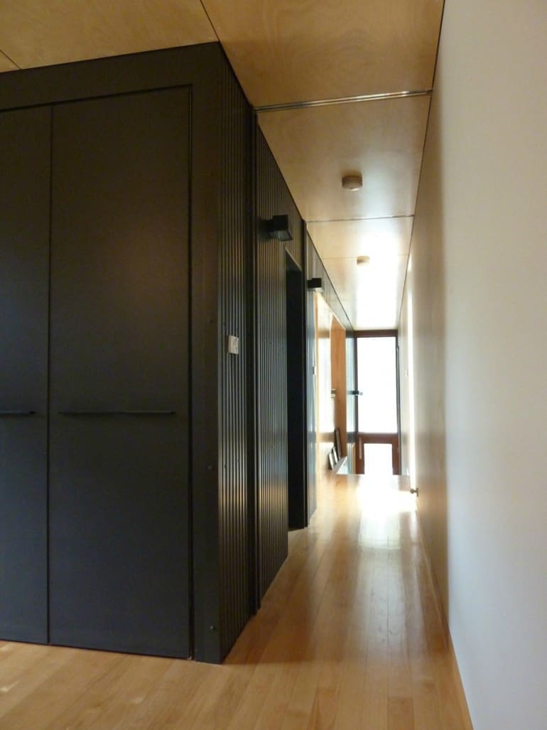 Rob Henry architect lets us in his home: Take a tour of Box House