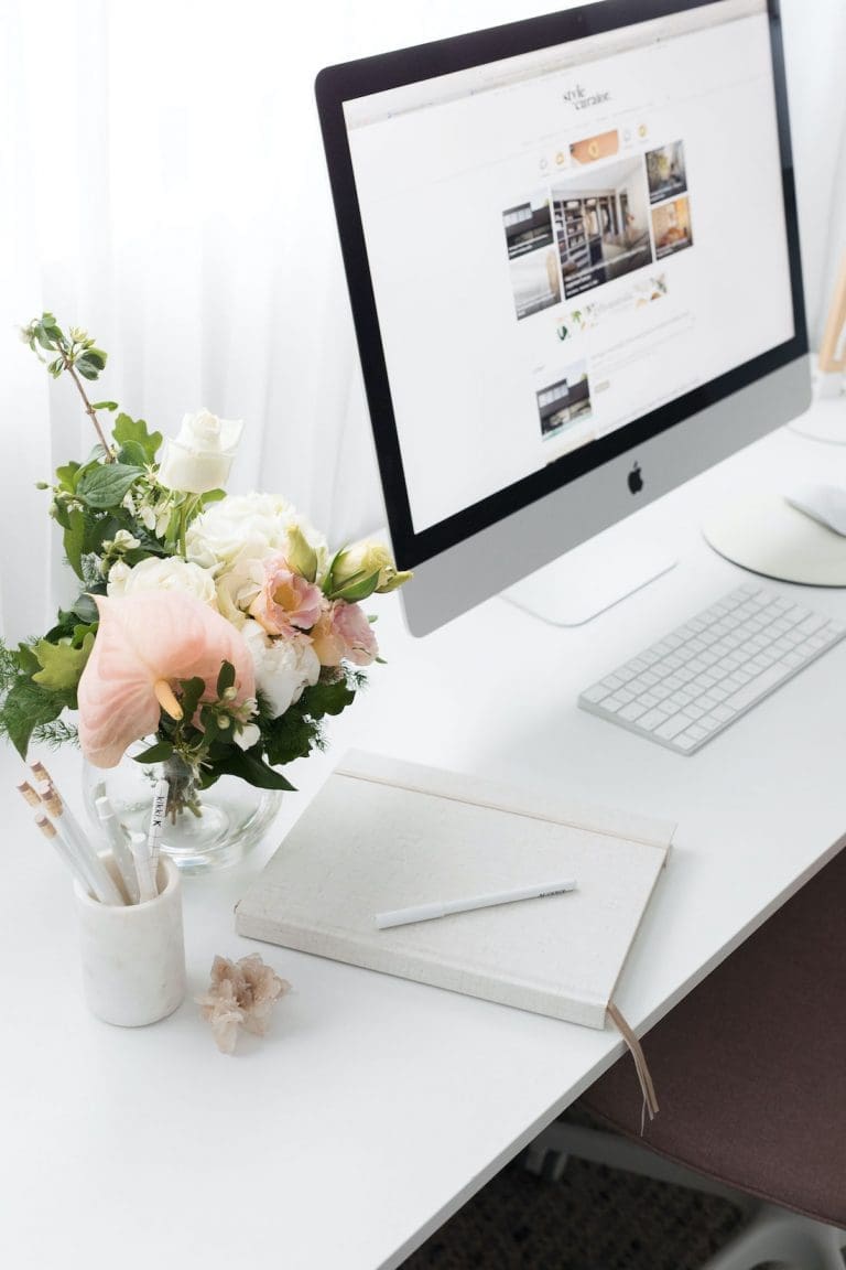 How to declutter your workspace... and boost productivity! | Style Curator