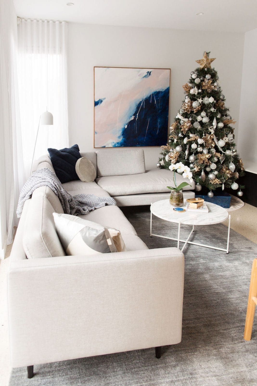Gina's Christmas tree and her top Christmas tree styling tips | Style ...
