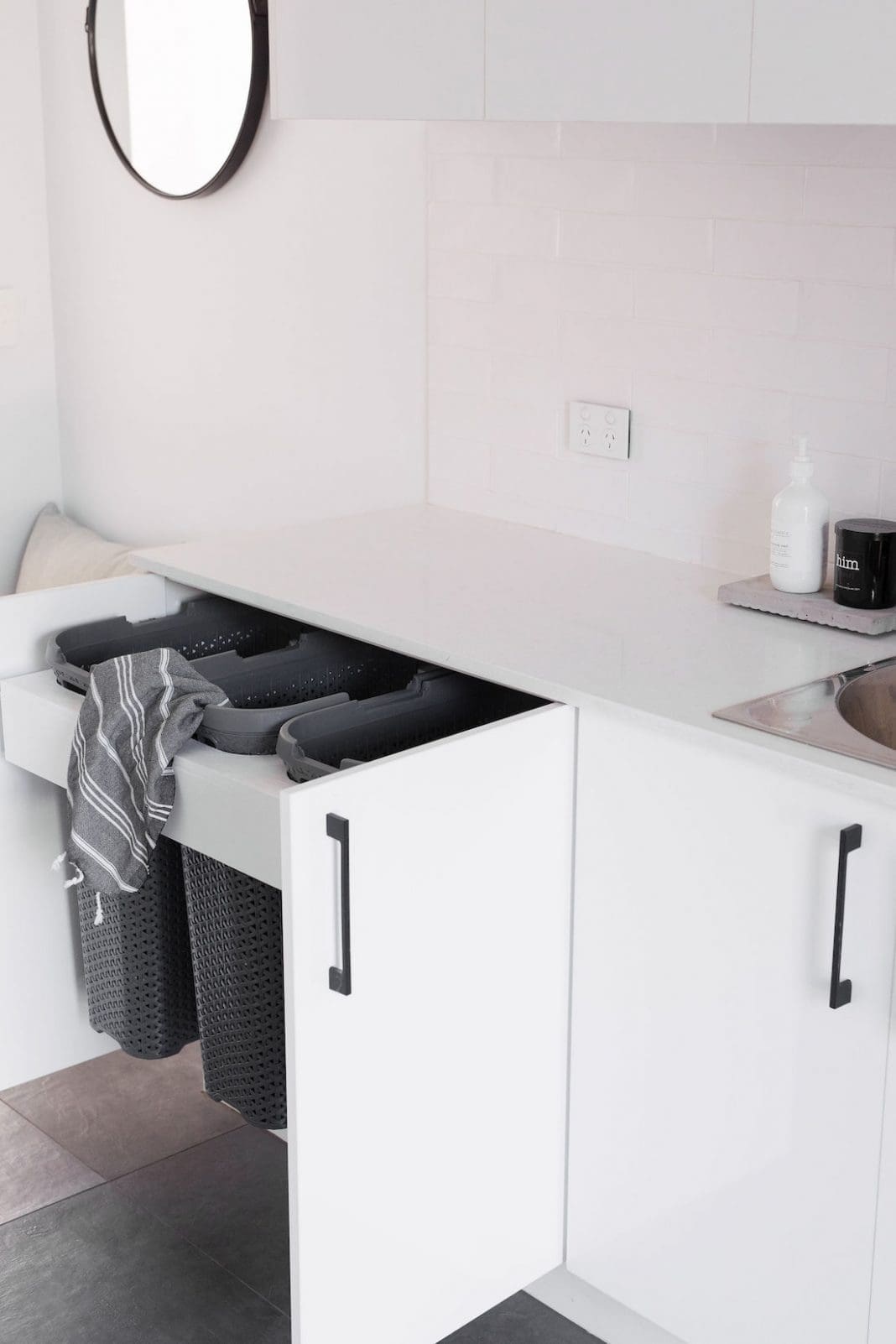 Hack your own pull-out laundry hamper | Style Curator