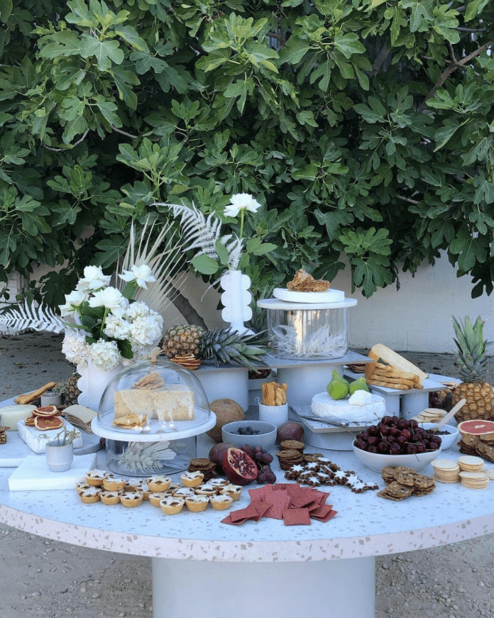 How to create a gorgeous grazing board | Style Curator