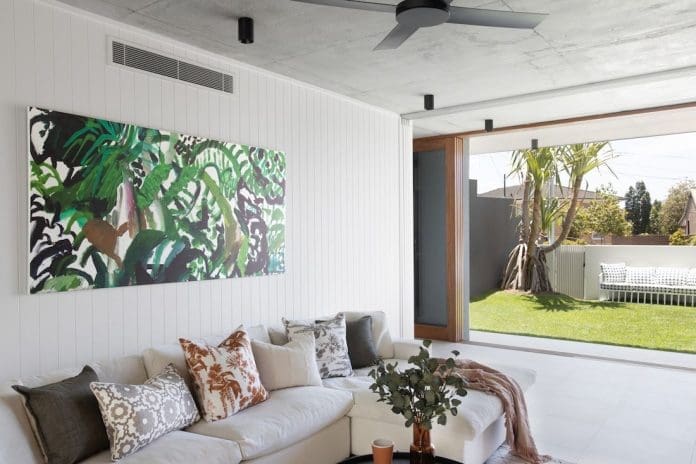 Inspiration gallery: VJ panel living room walls | Style Curator