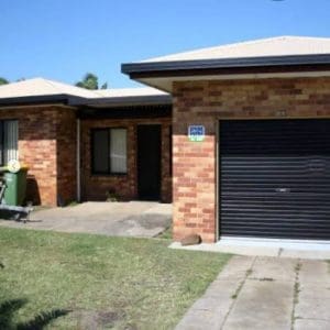 1960's beach shack to Palm Springs paradise Bilinga Beach Abode | Style ...