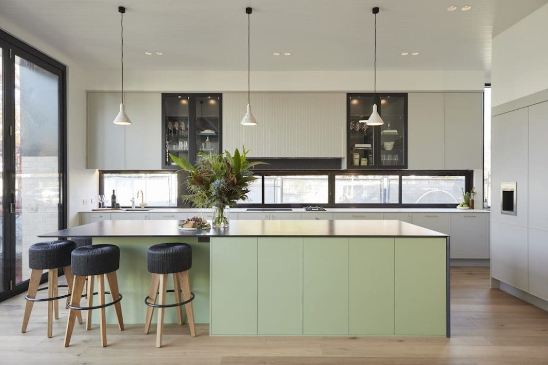 Colour crush: Gorgeous green kitchens | Style Curator