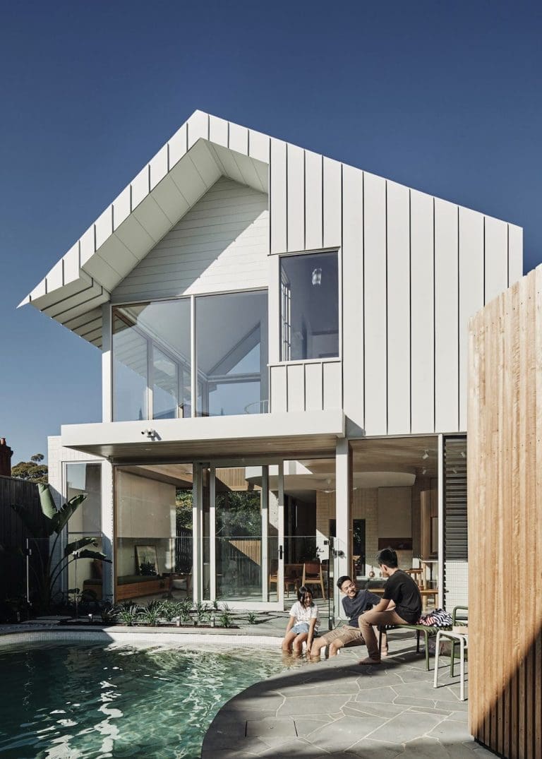 Lantern House: A light-filled sanctuary with internal balcony | Style ...