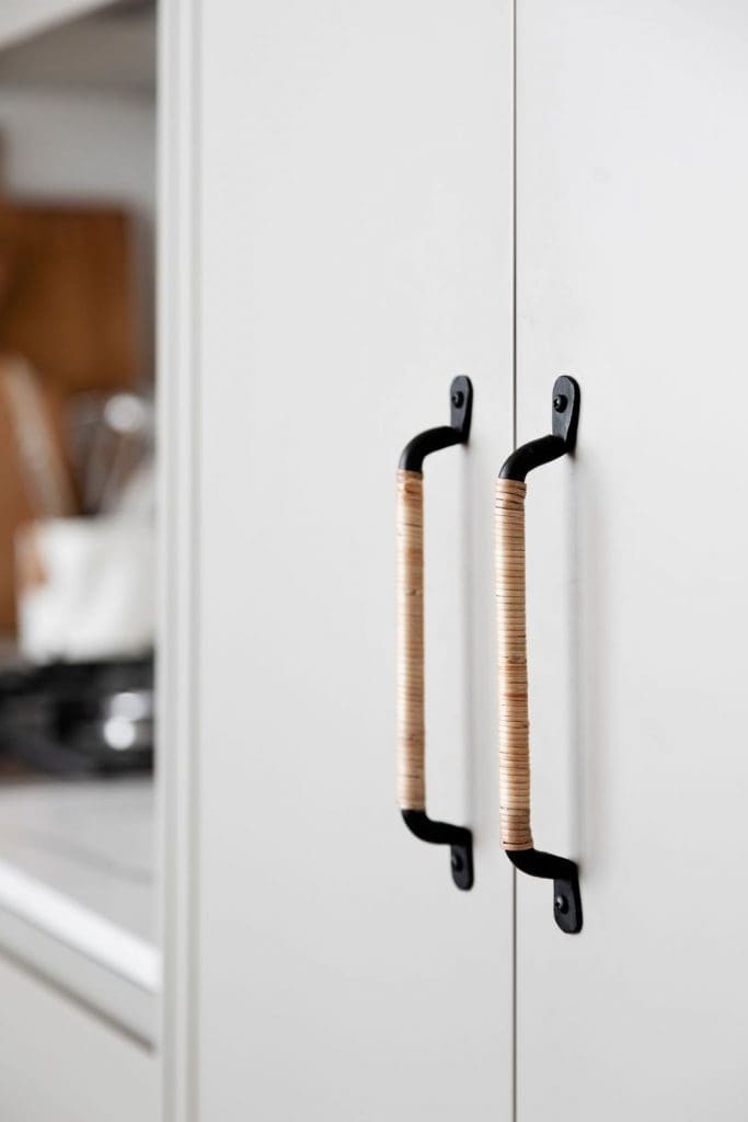 Boho kitchen: Modest in size but next level in style | Style Curator