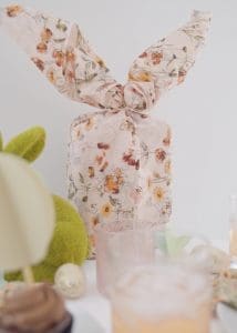 Wrap a gift like a bunny using fabric: Easter gift wrap idea