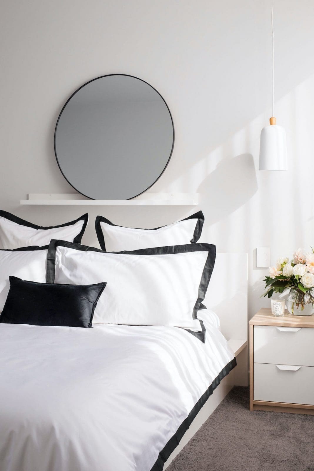 How to style your bed like a hotel: Bed styling tips | Style Curator