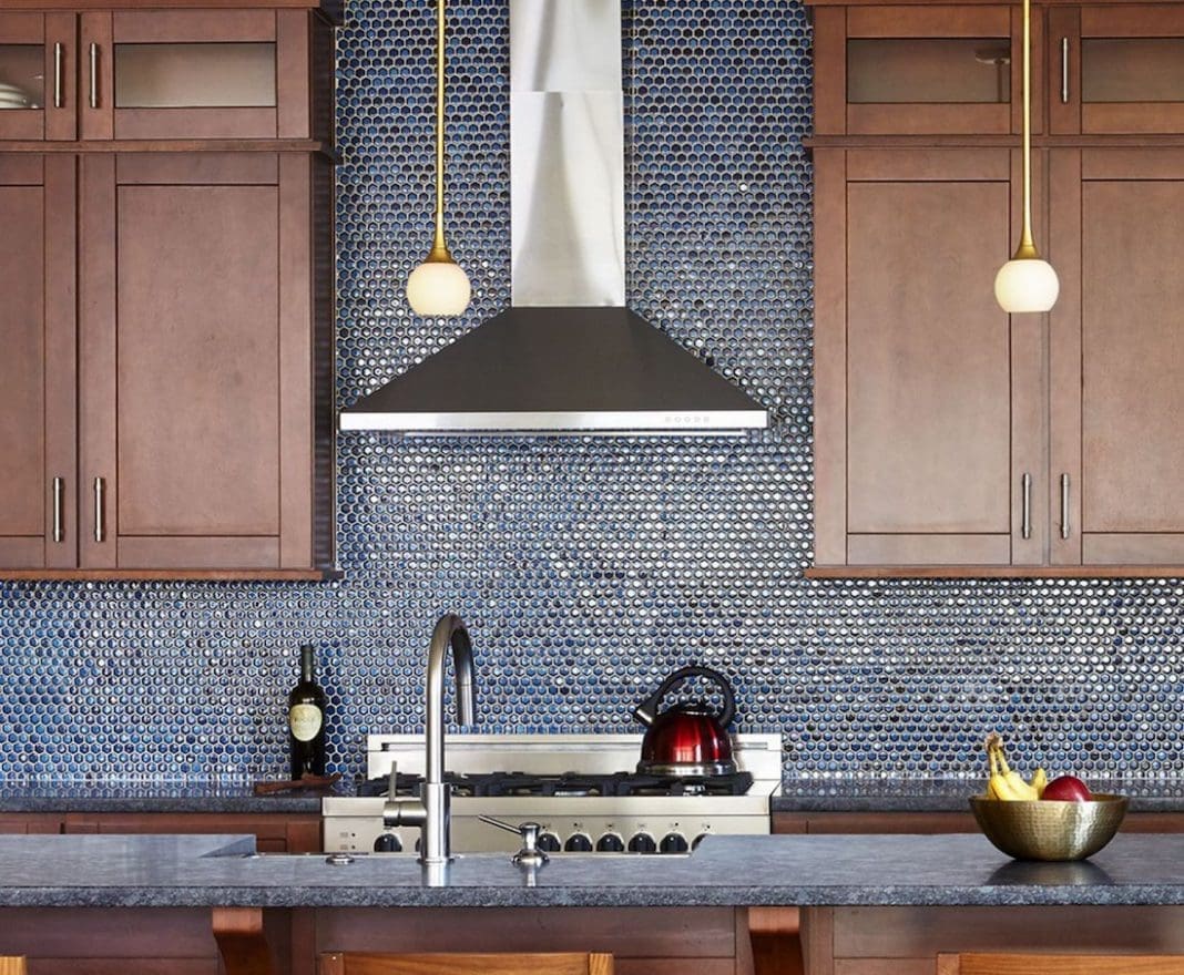 14 types of blue kitchen splashback tiles | Style Curator
