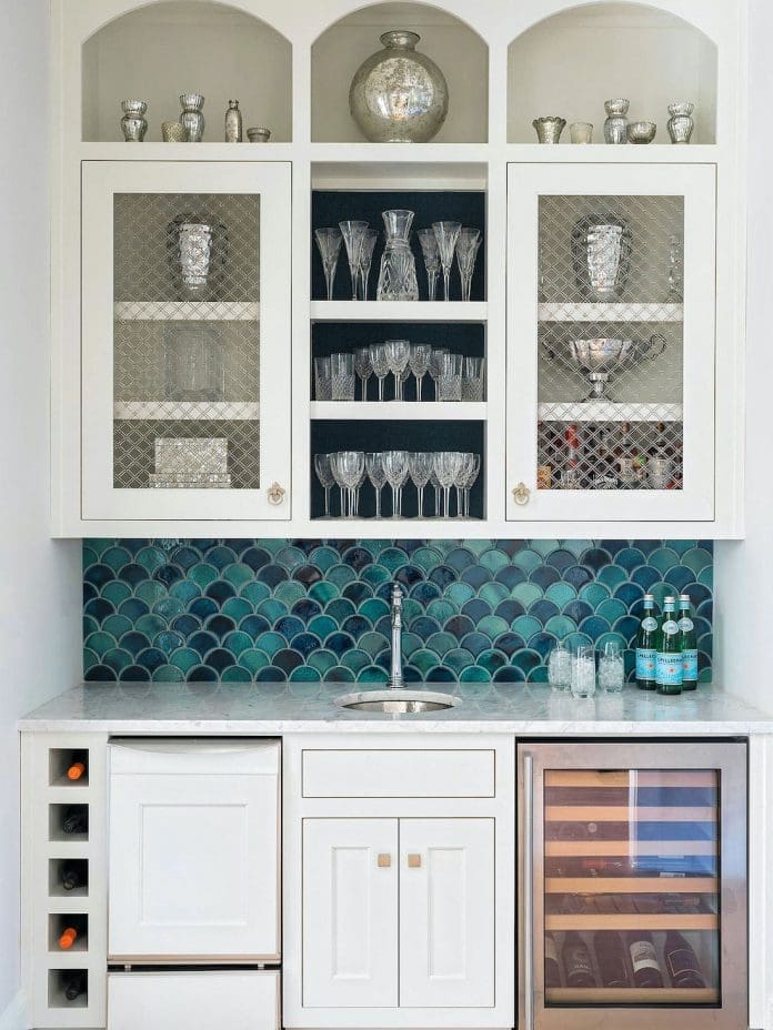 14 types of blue kitchen splashback tiles | Style Curator