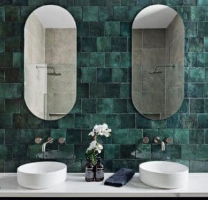 Green bathroom tiles: Inspiration gallery of 10 green tile shapes
