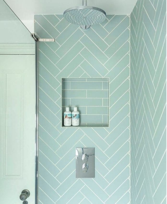 Green bathroom tiles: Inspiration gallery of 10 green tile shapes