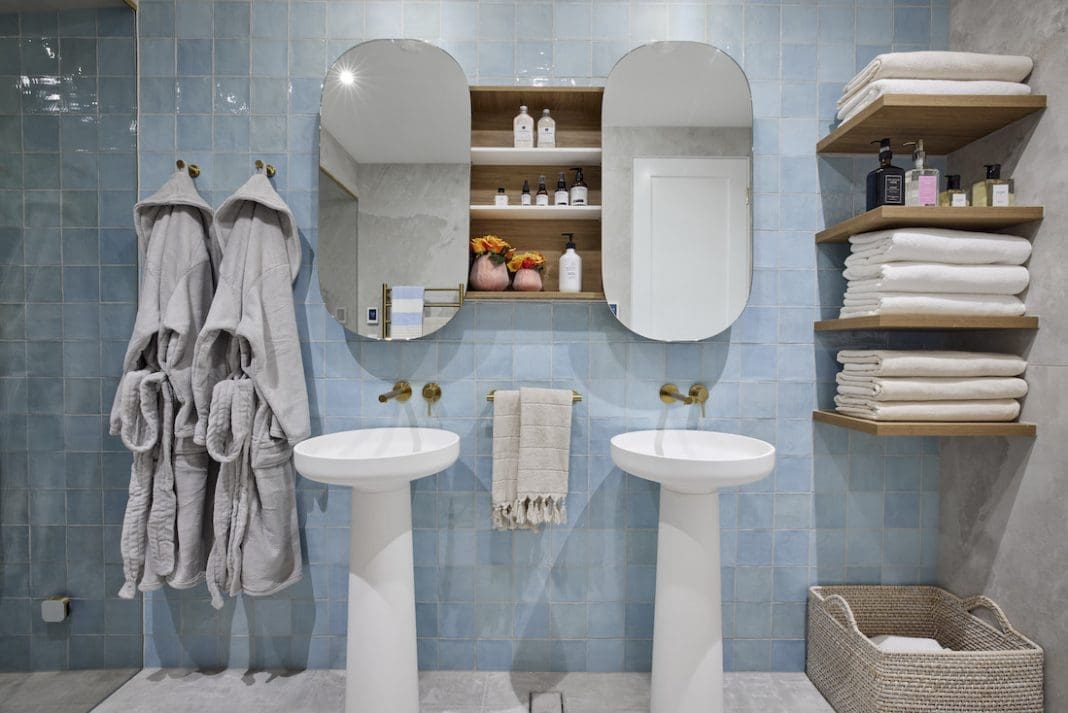 What bathroom mirror to buy? Shapes and styles explained | Style Curator