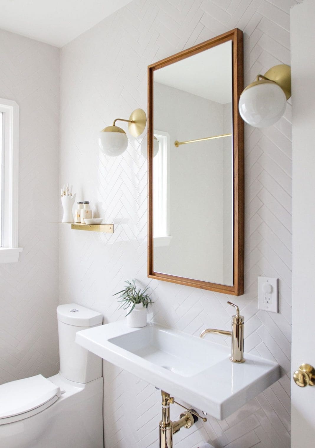 What bathroom mirror to buy? Shapes and styles explained | Style Curator
