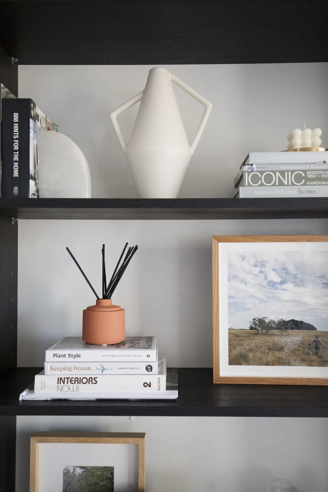 How to: Style a bookshelf part 2 | Style Curator