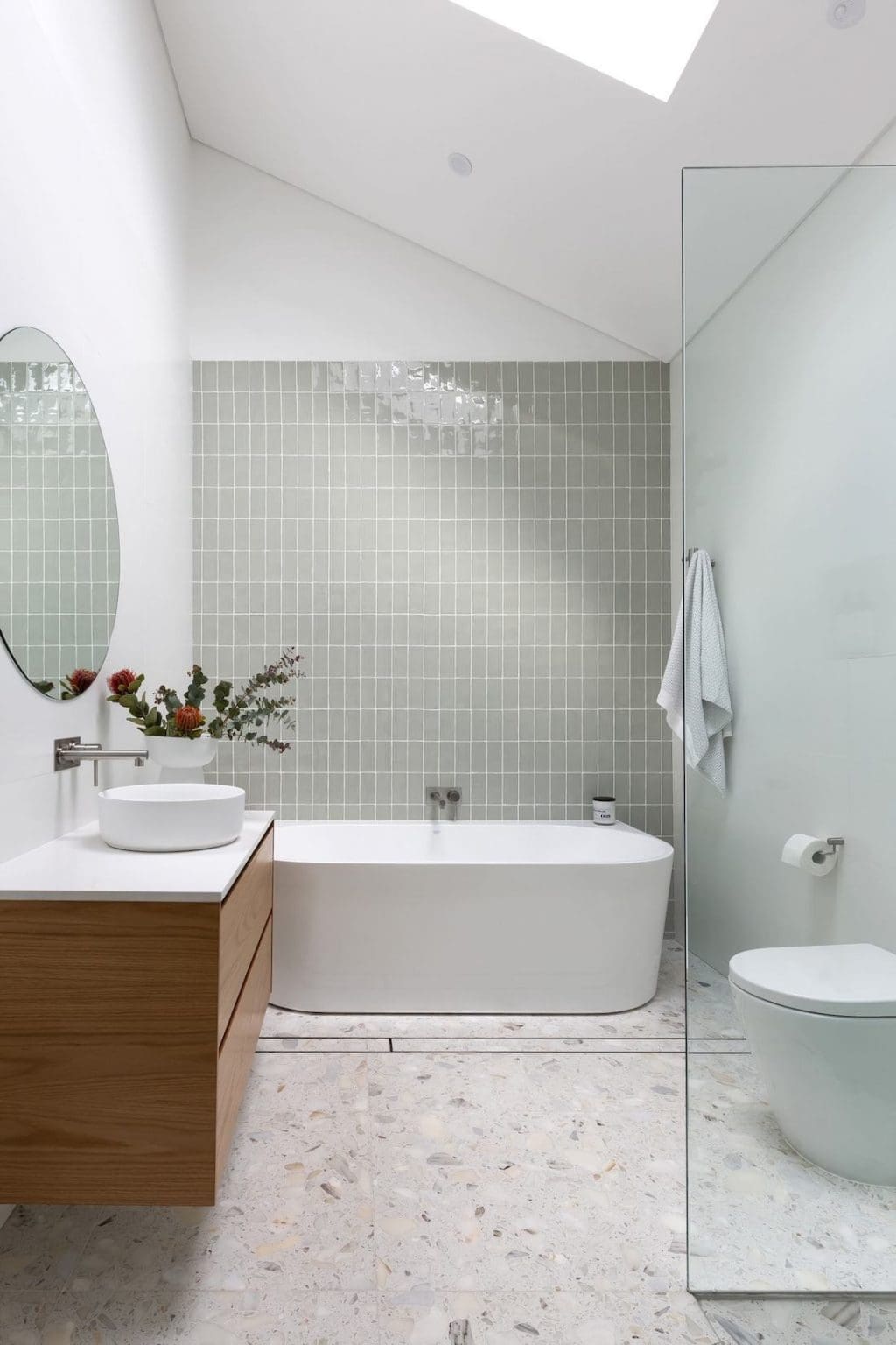 15 stunning bathrooms that don't use white tiles | Style Curator