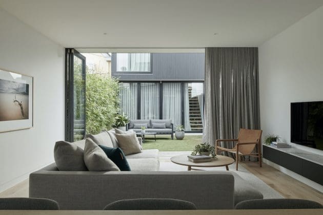 The contemporary terrace house renovation of the Albert Park project.