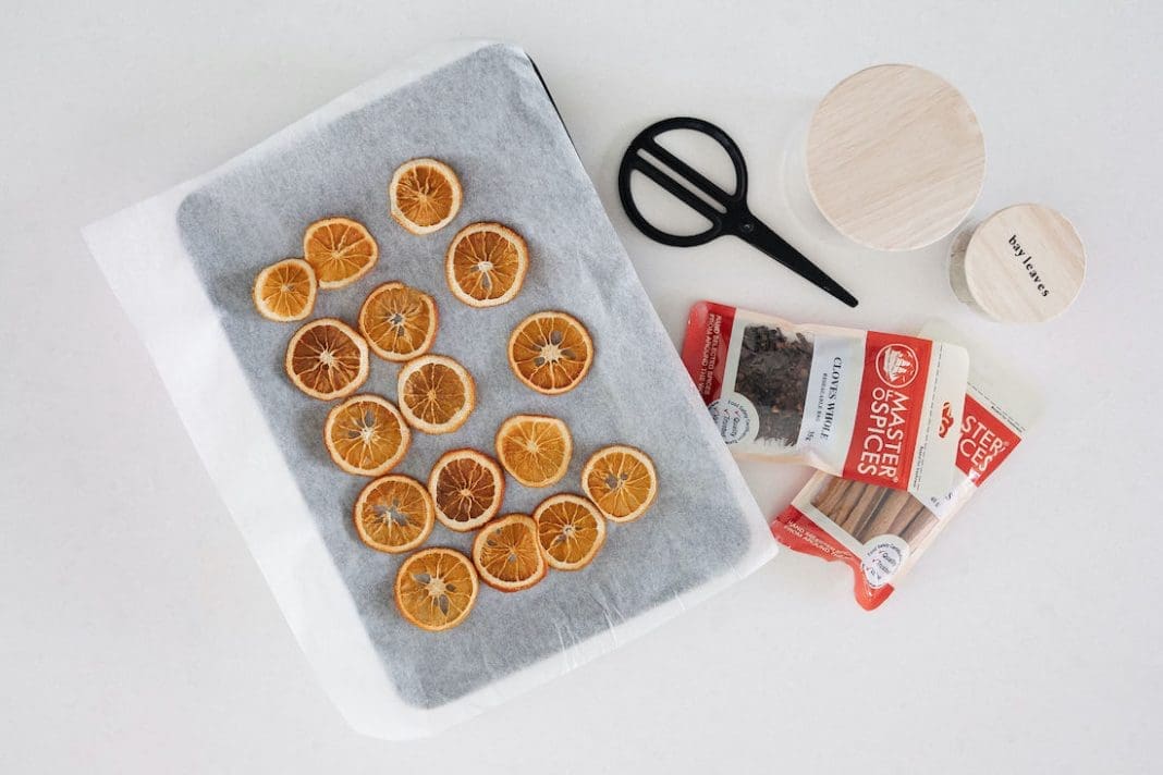 How to make a festive stovetop simmer kit | Style Curator
