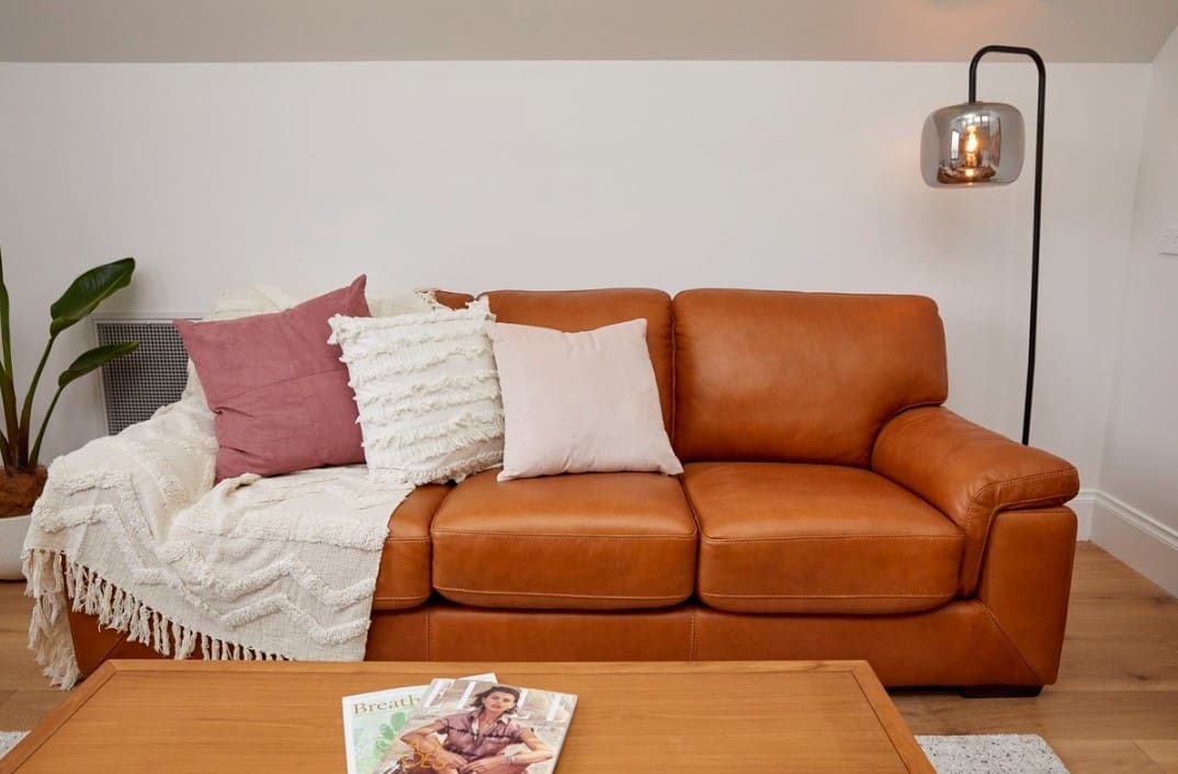 How to style a studio apartment: Stylish space saving ideas | Style Curator