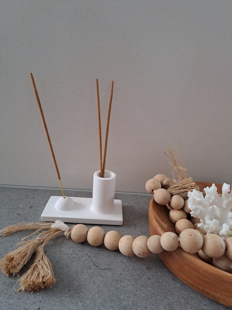Top 7 beautiful incense holders | Style Curator