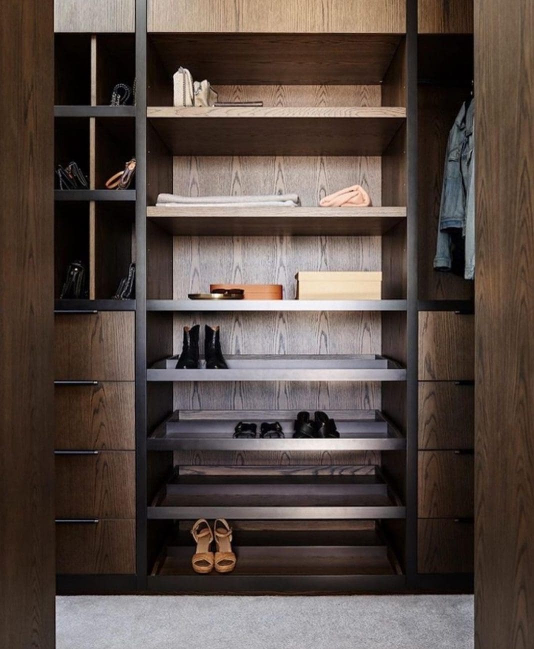 Walk-in wardrobe and closet inspo | Style Curator