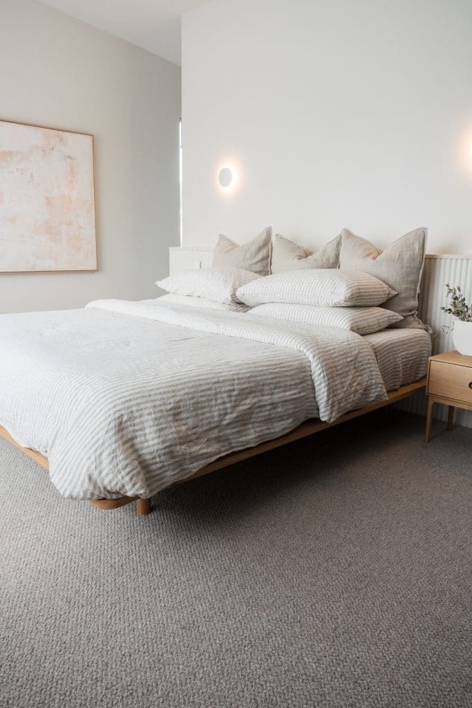 Gina's minimalist modern bedroom makeover | Style Curator