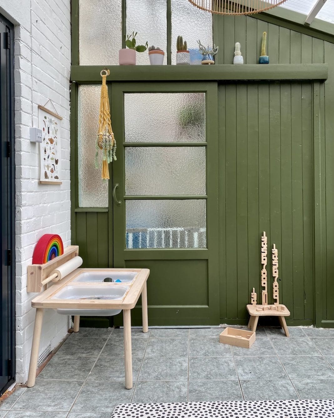 The super easy checker floor DIY that only needs three materials