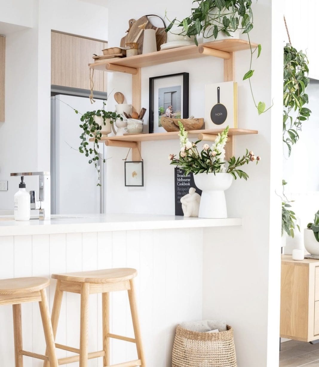 12 tips for updating your kitchen: Best cosmetic kitchen upgrades ...