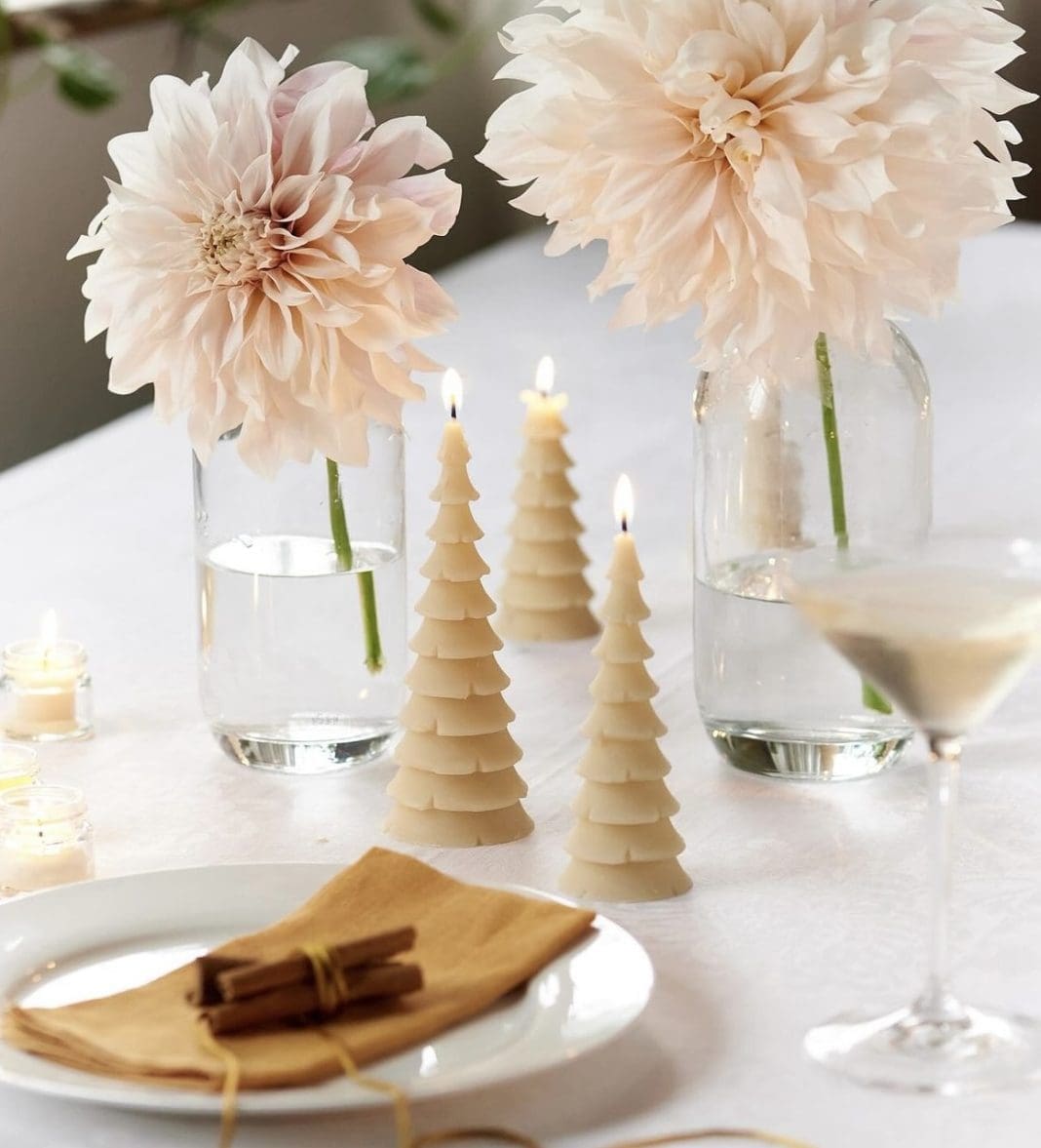 8 easy ways to make your home smell like Christmas