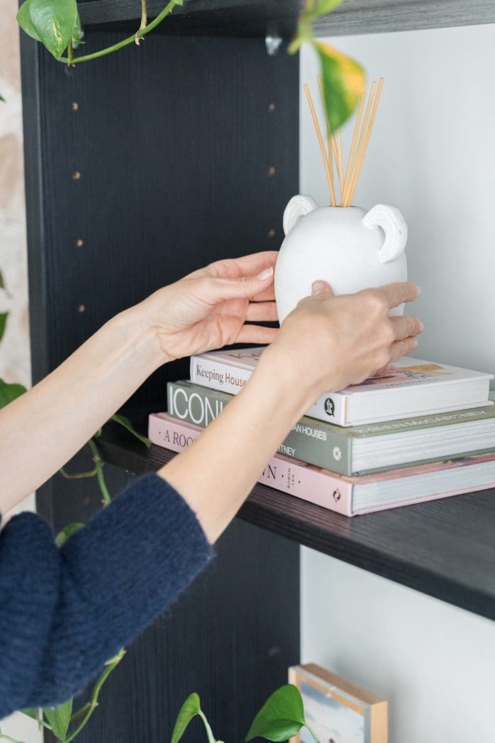 Bougie on a budget: 5 cost-effective home decorating hacks