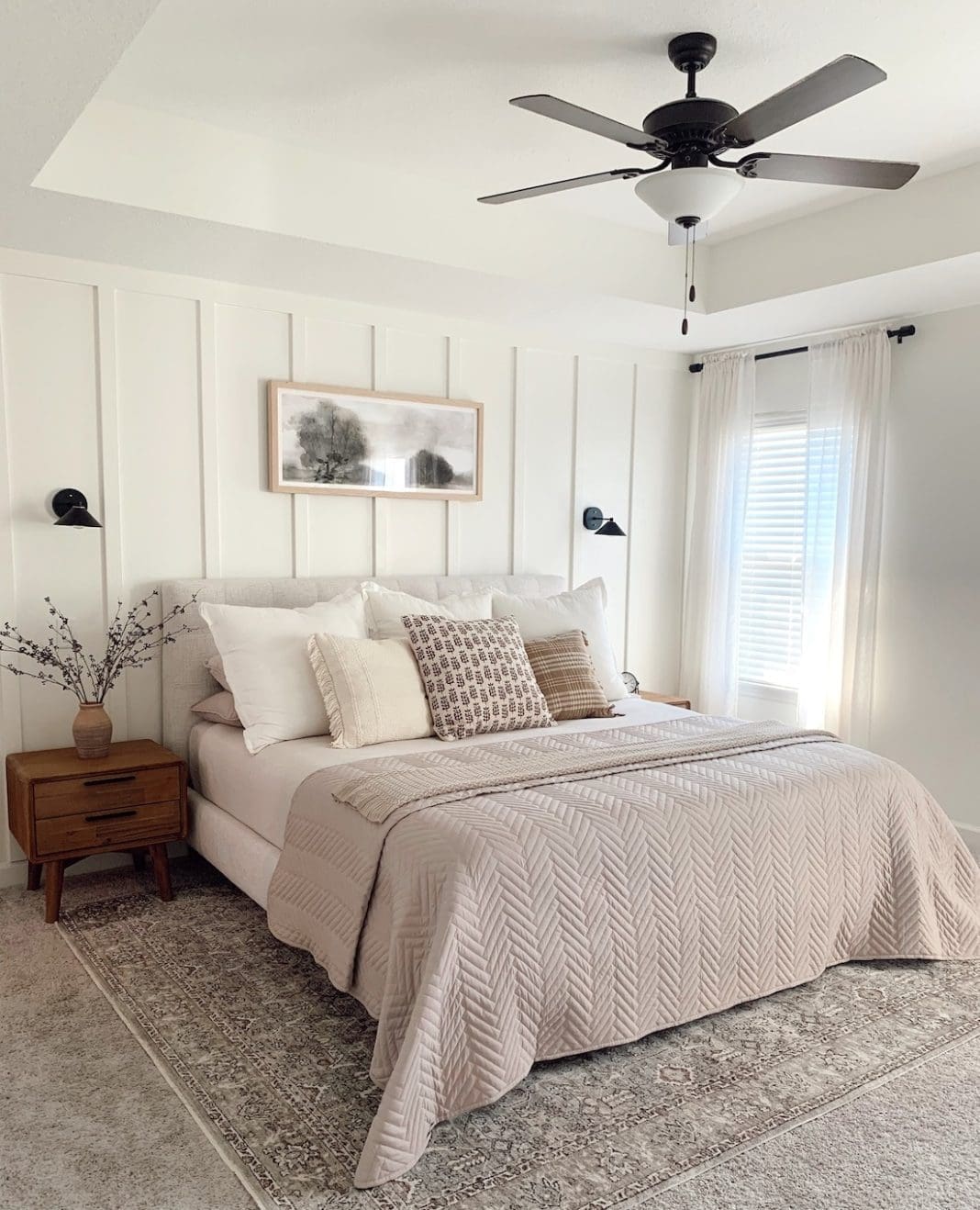 How to create a luxurious bedroom with a queen bed | Style Curator