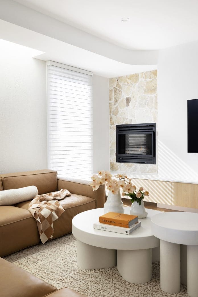 Modern Mediterranean meets Scandi style: Scandi-Med home tour | Style ...