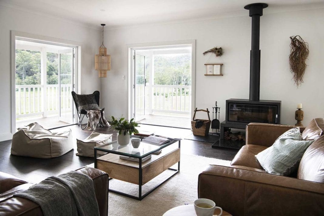 Rundown country cottage turned modern Australiana retreat | Style Curator